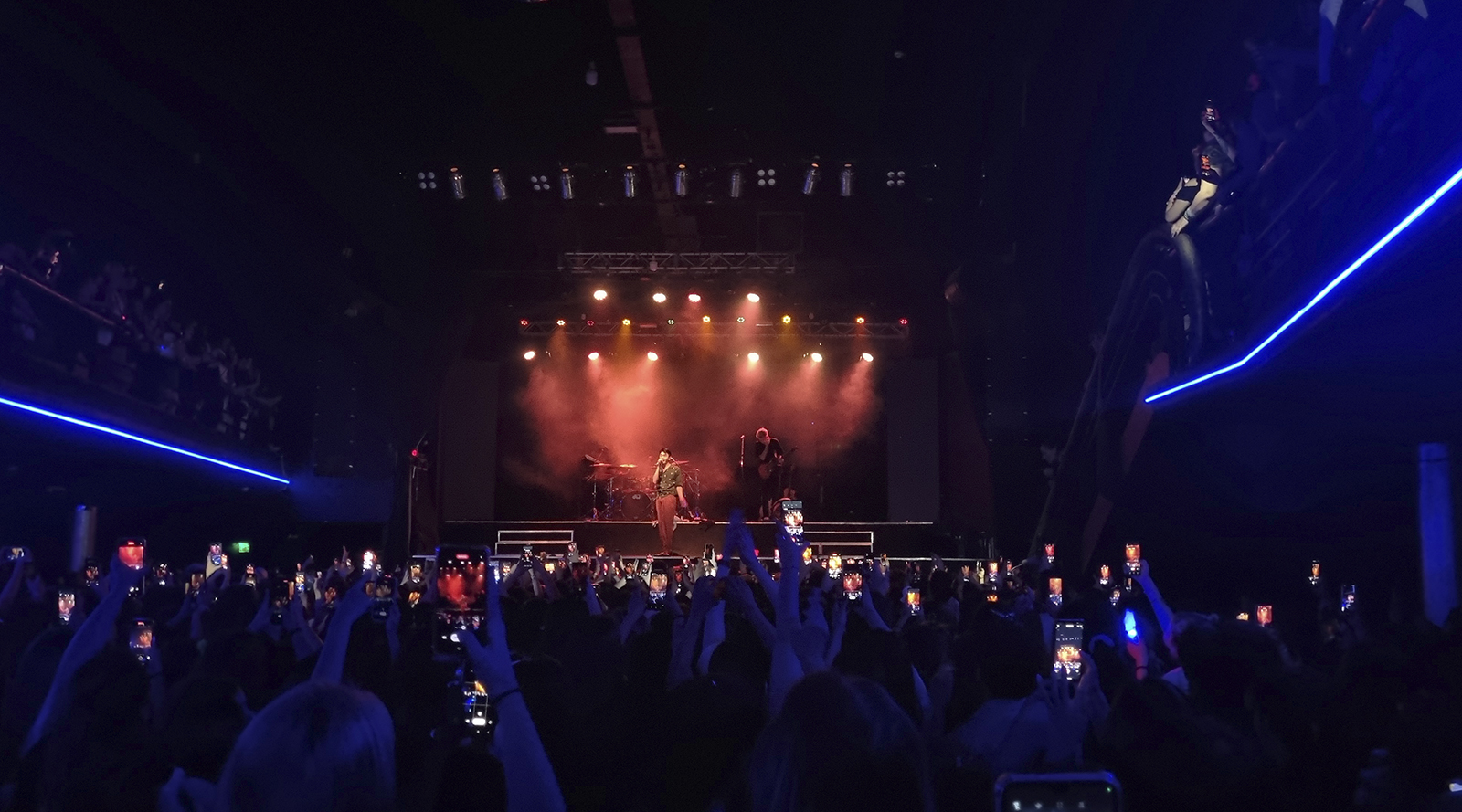 Eric Nam fascinado con los fans argentinos en su concierto | XIAHPOP