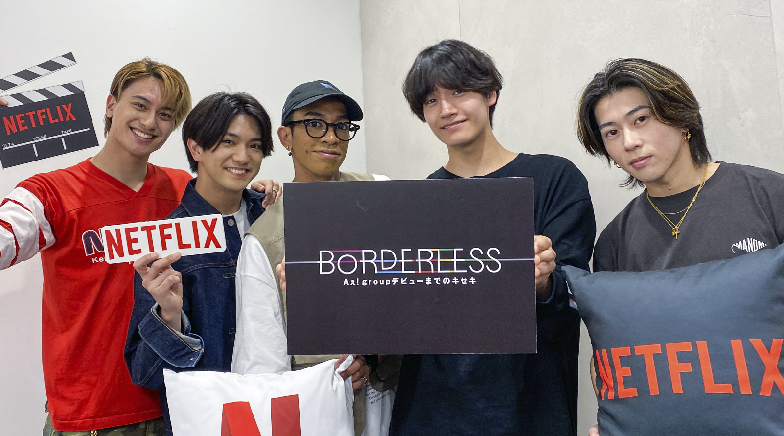 Ae! group presenta "BORDERLESS", el documental de su debut, en Netflix ...